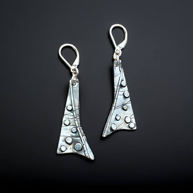 #771 Abstract Earrings w/Raindrops | Tres Elegante Designs